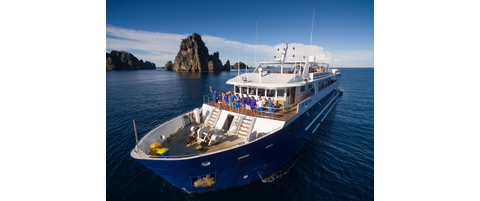 Blue Manta Explorer Liveaboard | Reef Environmental Education Foundation